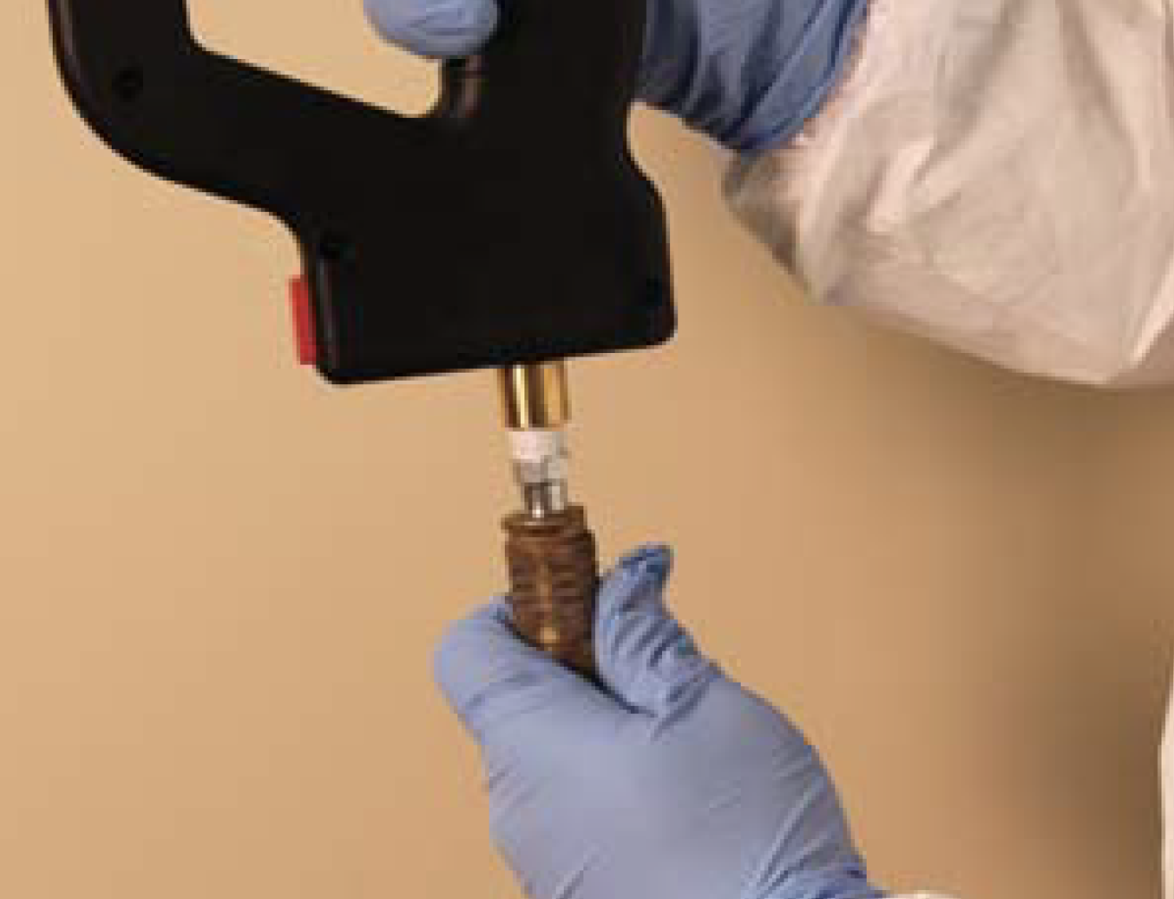 How to Use an Air Cartridge Gun - USI Groups